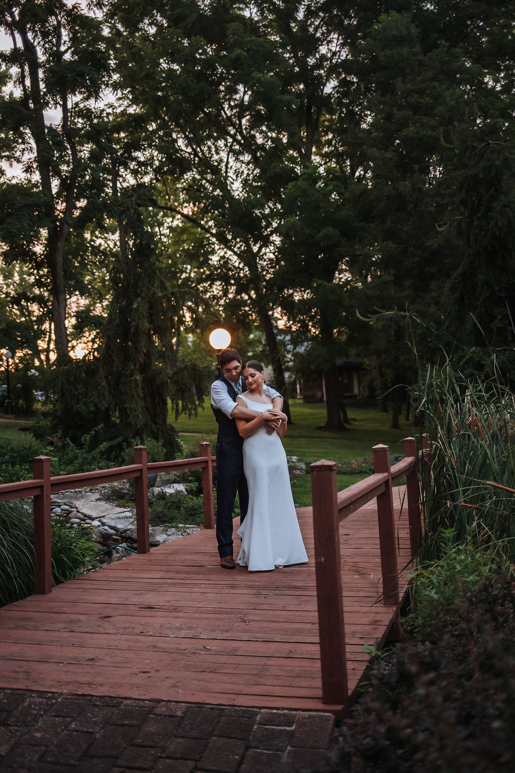 Outdoor weddings at The Larimore